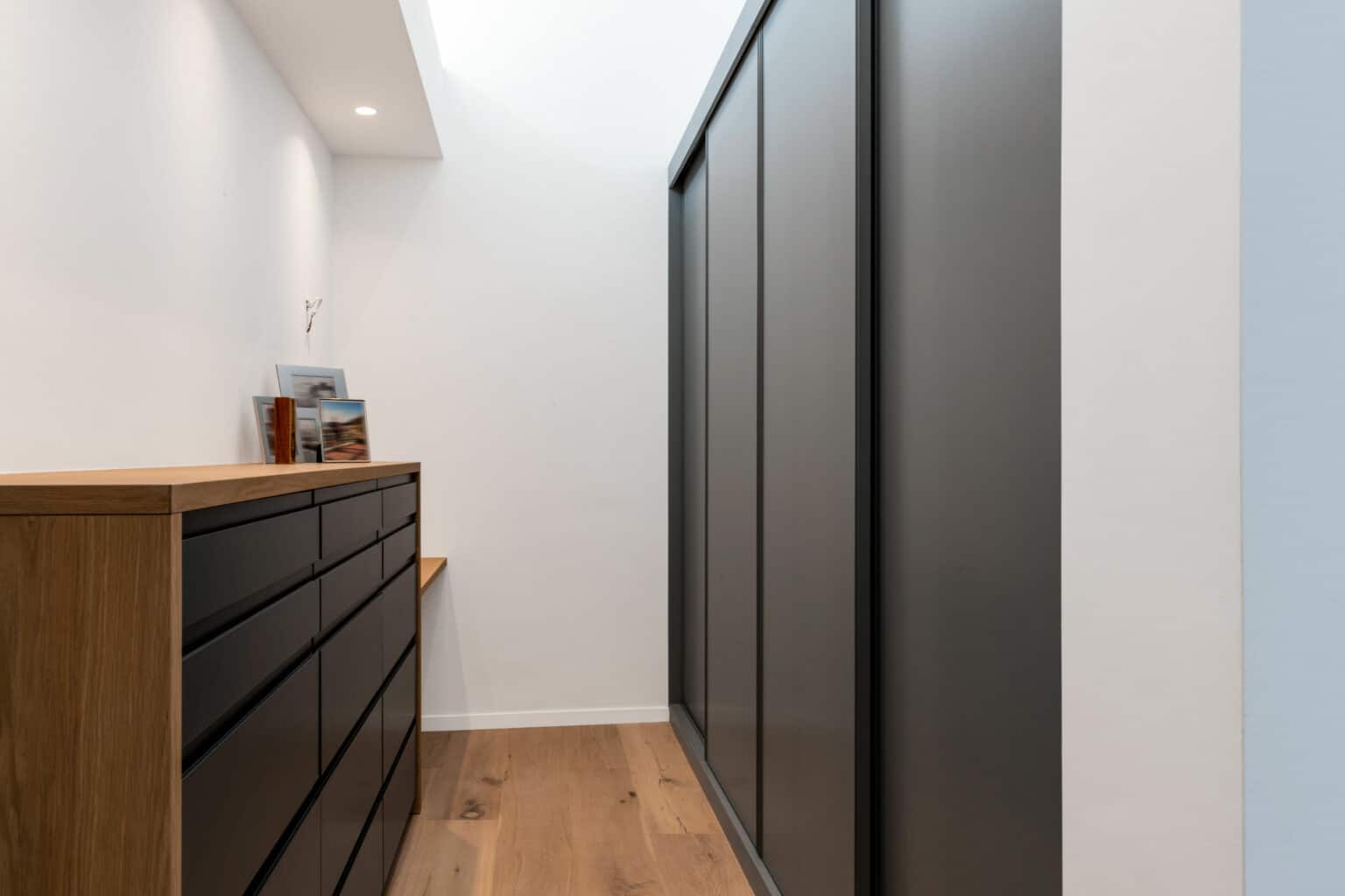 Built-in Cupboards (BIC) | Easylife Kitchens