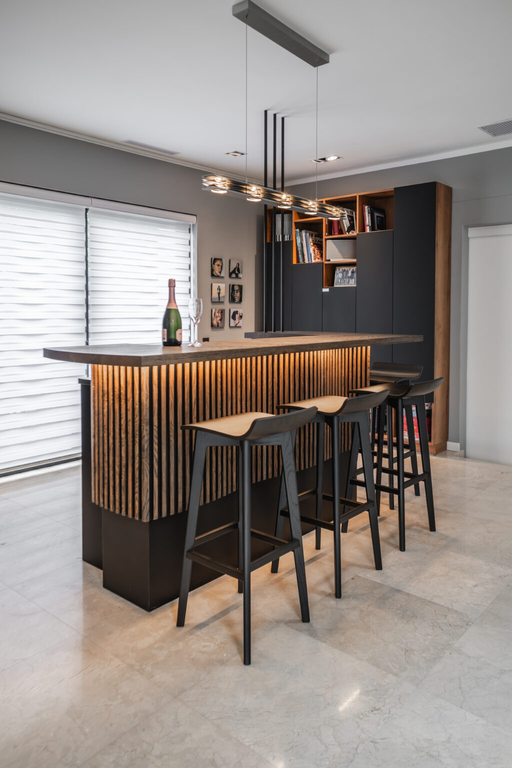 Bold Lines - Product