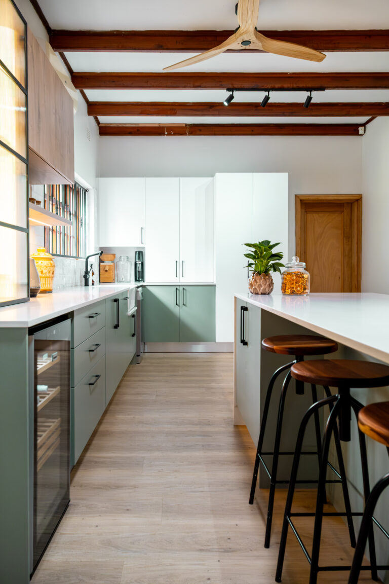 Funky Ouma | Easylife Kitchens